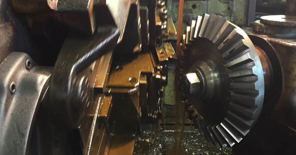 Precision Gear Cutting Equipment Used For Commercial Gears & Sprockets ...